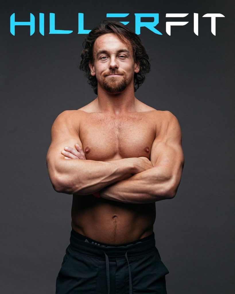 Chi è Andrew Hiller: il "batman" del CrossFit® - CrossMAG